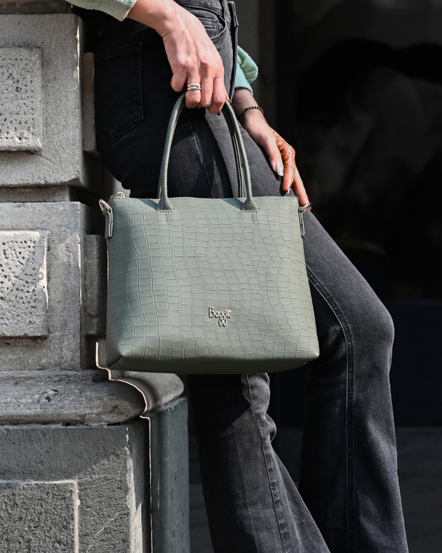 Stylish Bags for Women Online in India – Baggit